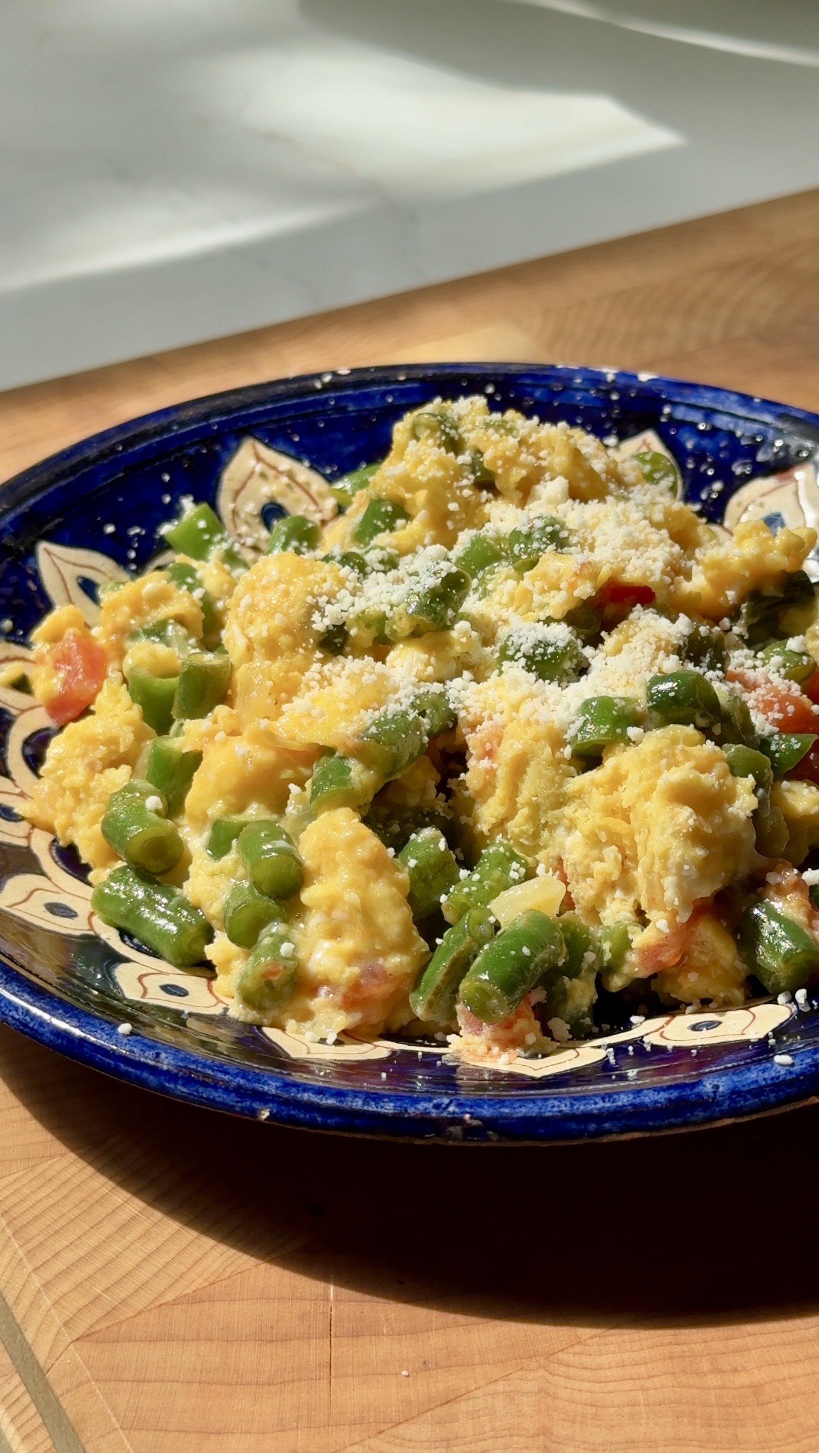 Ejotes Con Huevo (Green Beans with Scrambled Eggs) - thisisavocado_